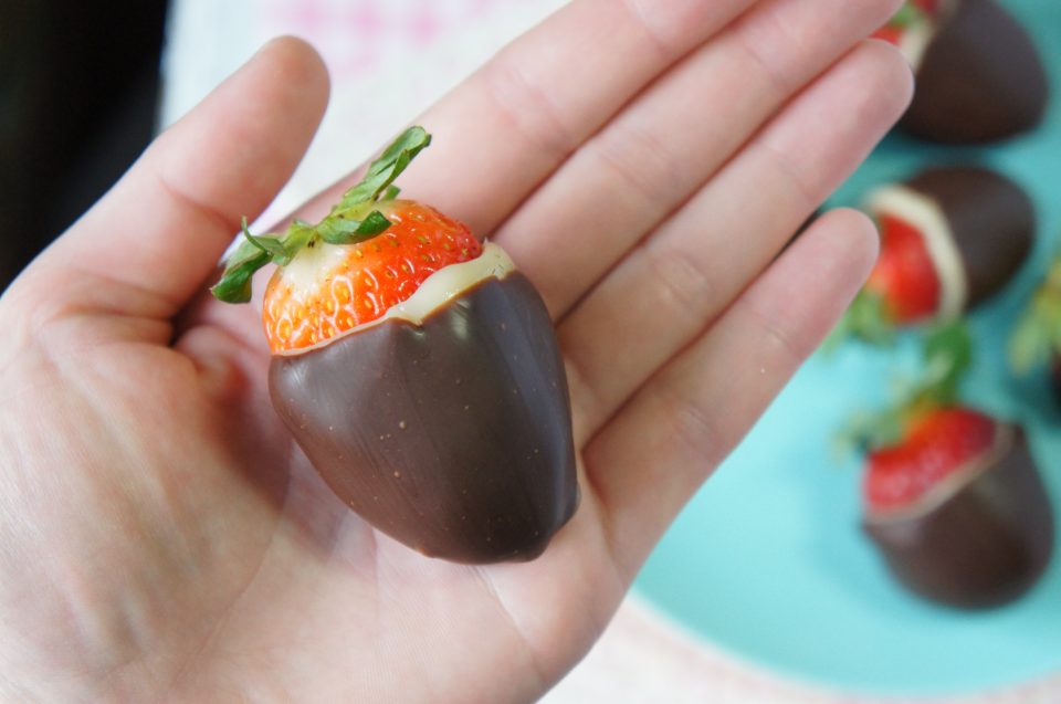 Bombom de morango - Danielle Noce